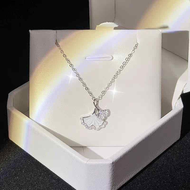 ネックレス レディース シルバー925 银杏の葉 ローズゴールド 天然贝母 ジルコニア ペンダント かわいい おしゃれ