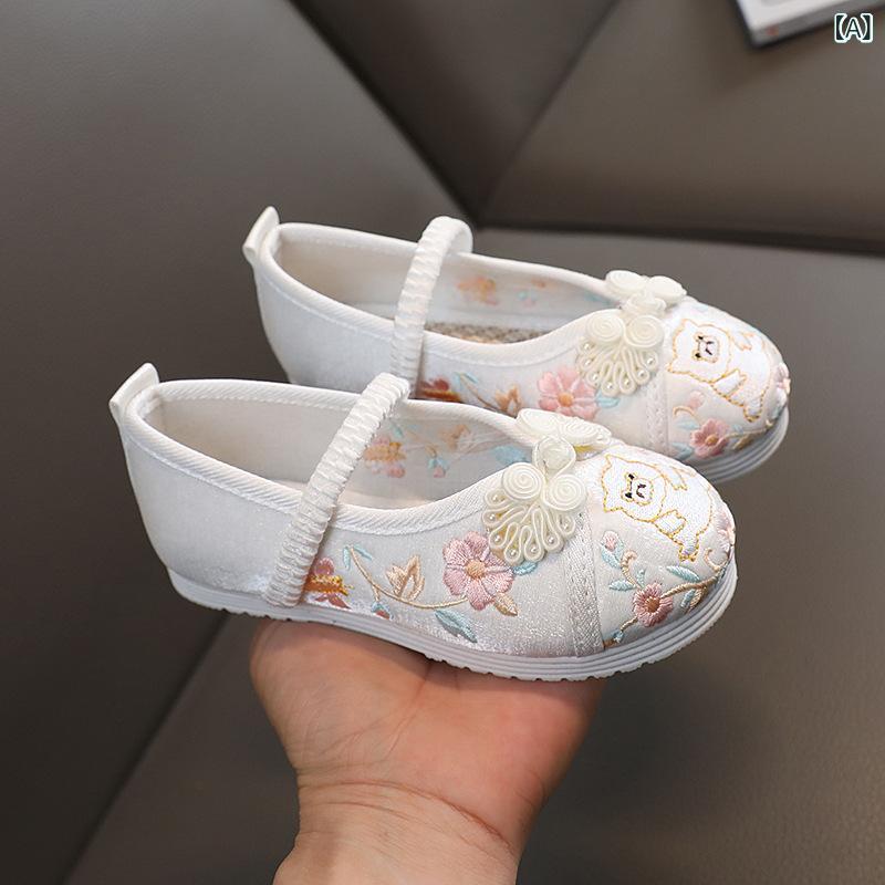 靴 キッズ 女の子 刺繍 シューズ 中国風 布靴 漢服 学生 古装 柔らかい底