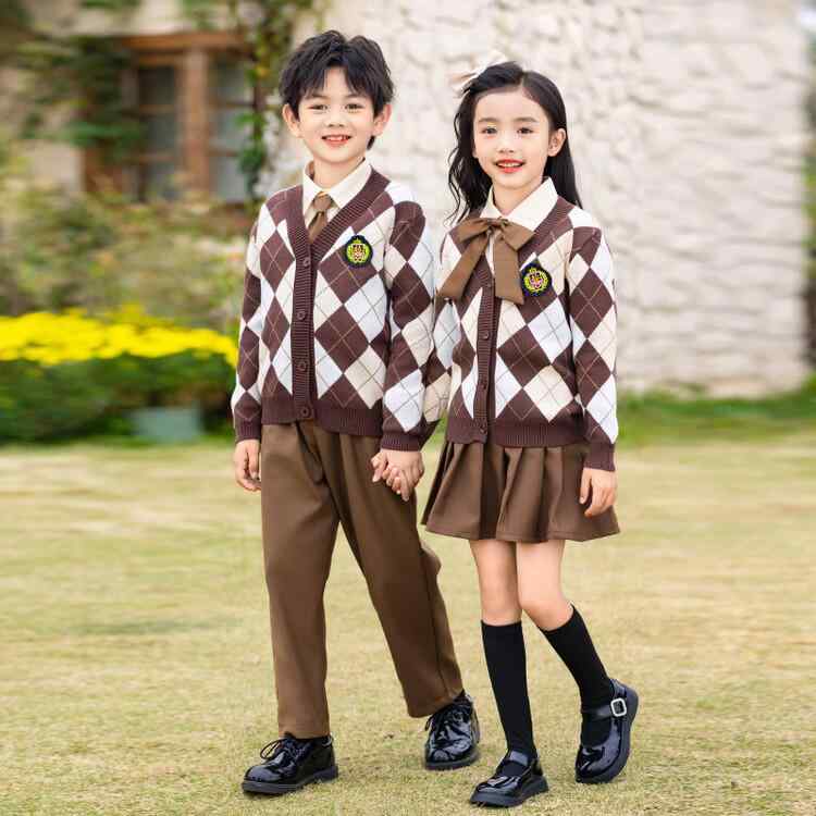ベスト 子供服 フォーマル 幼稚園 小学生 制服 発表会 合唱 舞台 男の子 女の子 男女兼用 英国風