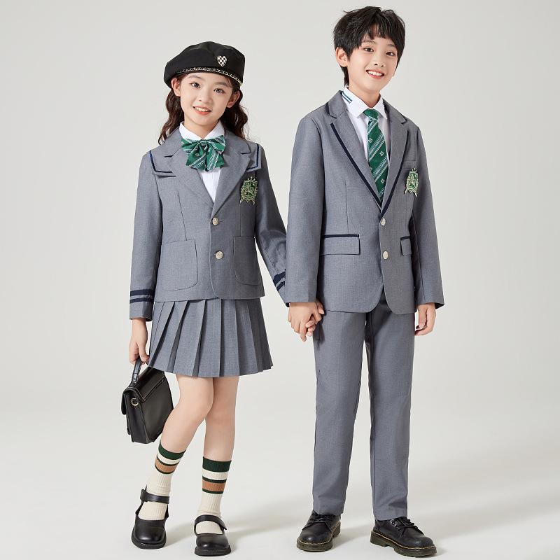 子供用スーツ フォーマルウェア 3点セット ジャケット シャツ パンツ イギリス風 男の子 幼稚園 小学校 卒業式 入学式 結婚式 発表会・スタイル: 英倫・対象年齢: 中小童(3~8歳、100~140cm)・性別: 中性/男女兼用・要素:...