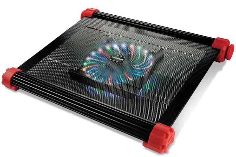 Enermax Vegas Aeolus Aluminum Vegas Cooling Pad for 17-Inch Notebook (CP007) by EnermaxEnermax Vegas Aeolus Aluminum Veg...