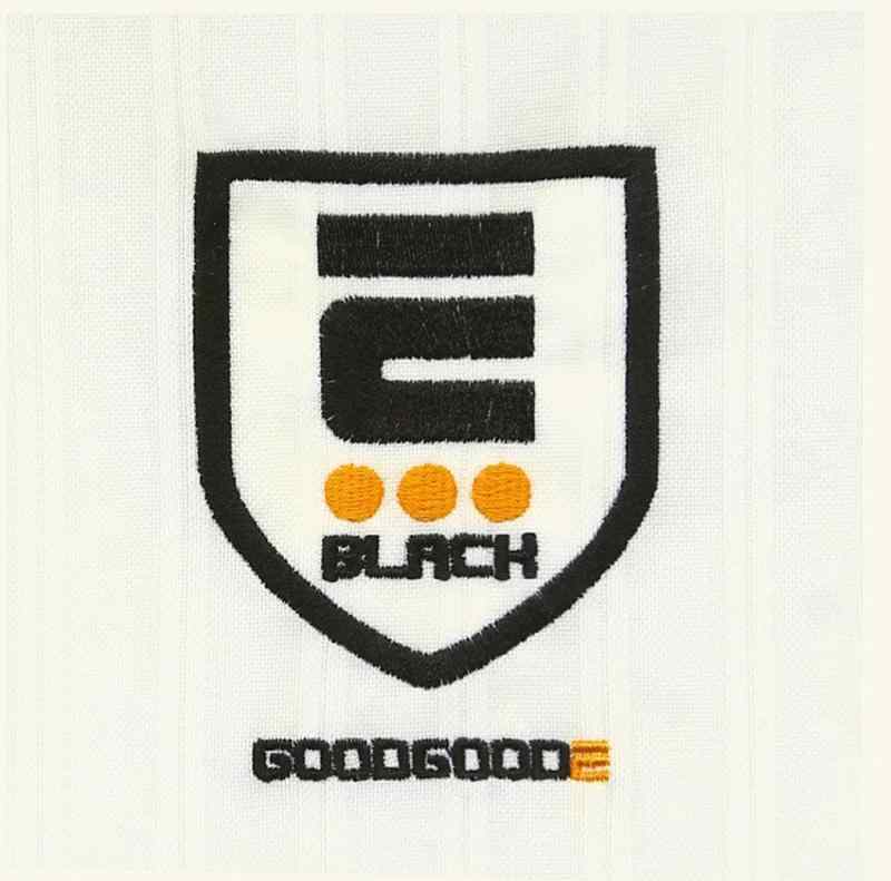 2000BLACK PRESENTS THE GOOD GOOD(2)■ ご購入前に必ずご確認ください ■1. 在庫管理とご注文の確定当店は複数のオンラインモールで在庫を共有しております。在庫の変動： 更新のタイムラグにより、ご注文後に「完...