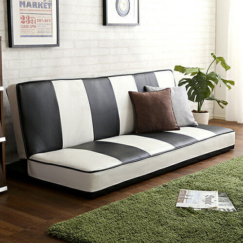 ホワイト×ブラックとホワイト×レッドのコントラストがとてもオシャレなソファベッドです。お部屋に置くだけでまるでアメリカのレトロなカフェをイメージさせるような雰囲気は、インテリアを思いっきり楽しむことができますよ。もちろん、見た目だけではあり...