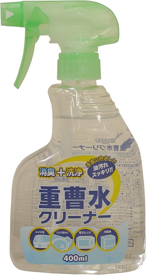 【発売元:マルフクケミファ】手肌に優しい!油汚れスッキリ!レンジ台・シンクまわり・電子レンジ・冷蔵庫に!●界面活性剤は使用しておりません。●無香料です。個装サイズ:100X200X58mm個装重量:約470g内容量:400mLケースサイズ:...