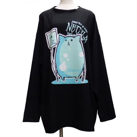 重ね着に、メインアイテムにとオールシーズン活躍できる、デザインカットソー♪ キレイ見えする布帛生地で仕上げたチュニック丈のロング＆ビッグシルエット！ ロンT感覚でカジュアルに着られるデザインながら、オーバーサイズのシルエットやサイドポケット...