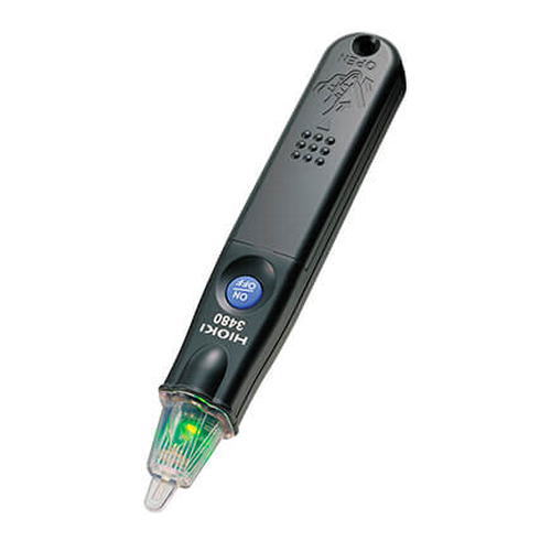 ポケットサイズの検電器 感度調整機能付き(40〜80V),最適な感度で検電 3481は手元を照らせる白色LEDライト付き 電池消耗を表示,先端が緑色に点灯していれば電池電圧OK ストラップ穴に携帯ストラップを付けて落下防止 仕様 機能 検電...