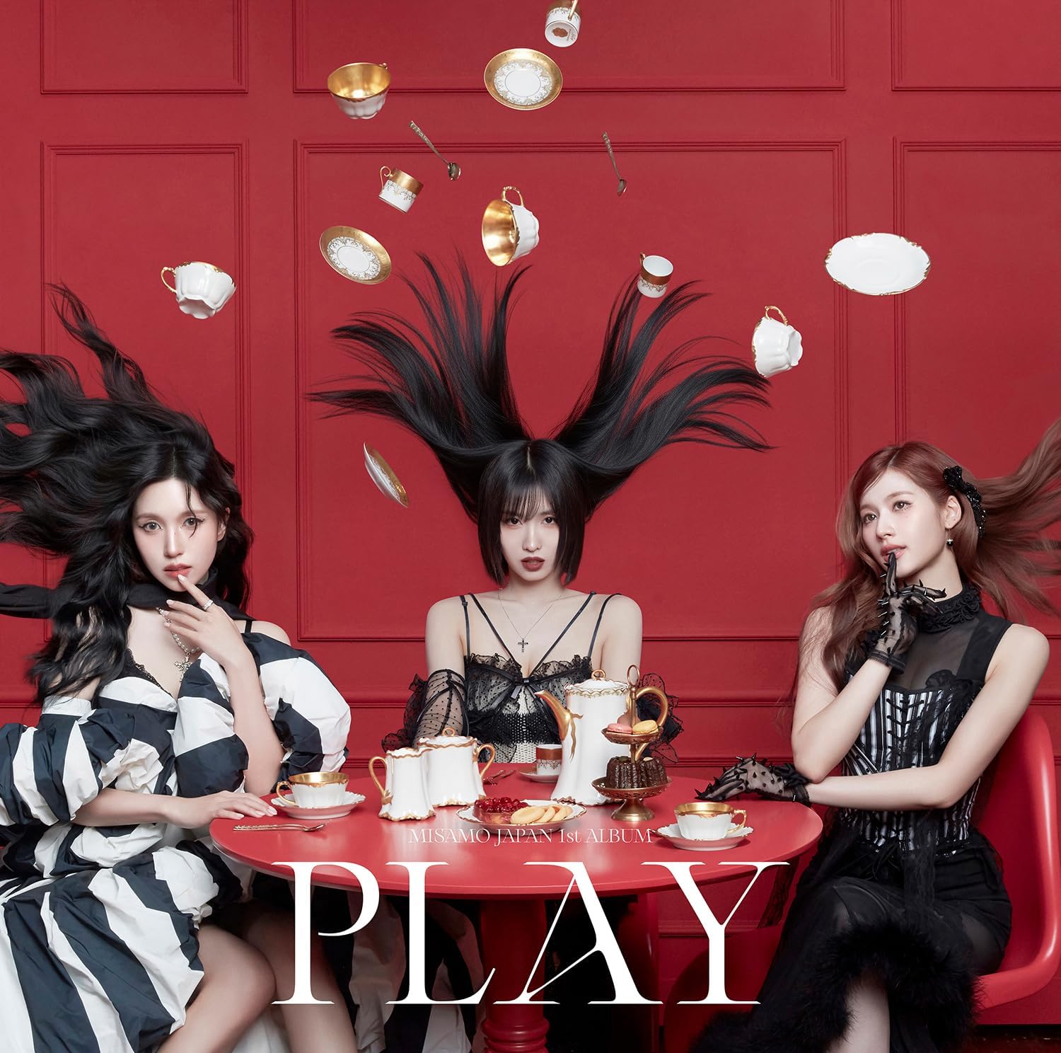 01. Confetti02. Hmm03. Not a Goodbye04. Deep Eden05. Red Diamond06. Catch My Eye07. Kitty (MOMO Solo)08. Ma Cherry (SANA...