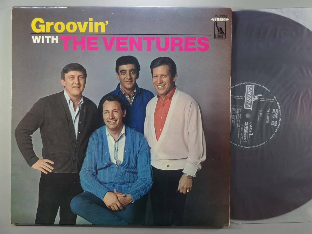 商品情報【種別／分類】LPレコード／エレキギター【アーティスト】ベンチャーズ【タイトル】ニュー・ヒット・アルバム【発売会社／企画番号】東芝音工／LP-8328【定価】2000【帯】なし【ジャケ】良（E）／コーティング厚ジャケ、軽スレ少【歌詞...