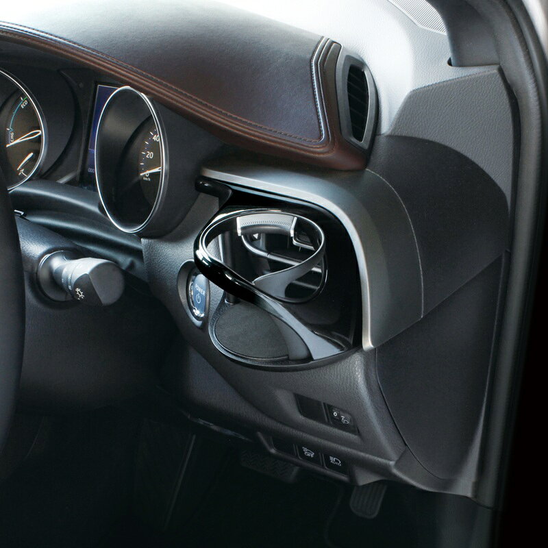 ●C-HR（ZYX10／NGX10・50系）の右ハンドル車専用です。 ●専用設計で、エアコン送風口パネルにピッタリフィット。 ●エアコンの送風により、ドリンクを保冷・保温する効果がある。 ●細缶・350ml缶・500/600mlペットボトル...