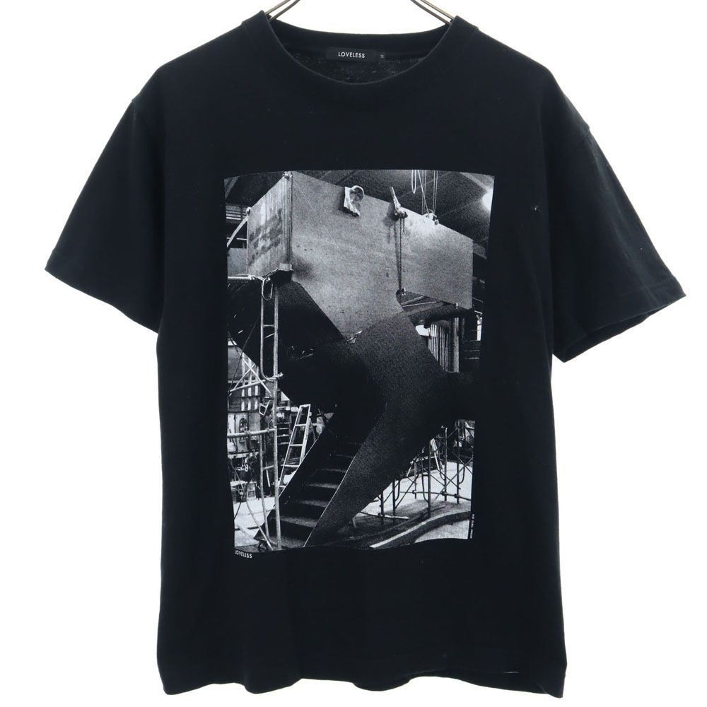 ラブレス プリント 半袖 Tシャツ M ブラック LOVELESS メンズ 【中古】 【240504】 メール便可 【PD】 【詳細】全体的に毛羽立ち、繊維の付着あり。他、比較的キレイな状態です。 コンディションについて ブランドラブレス ...