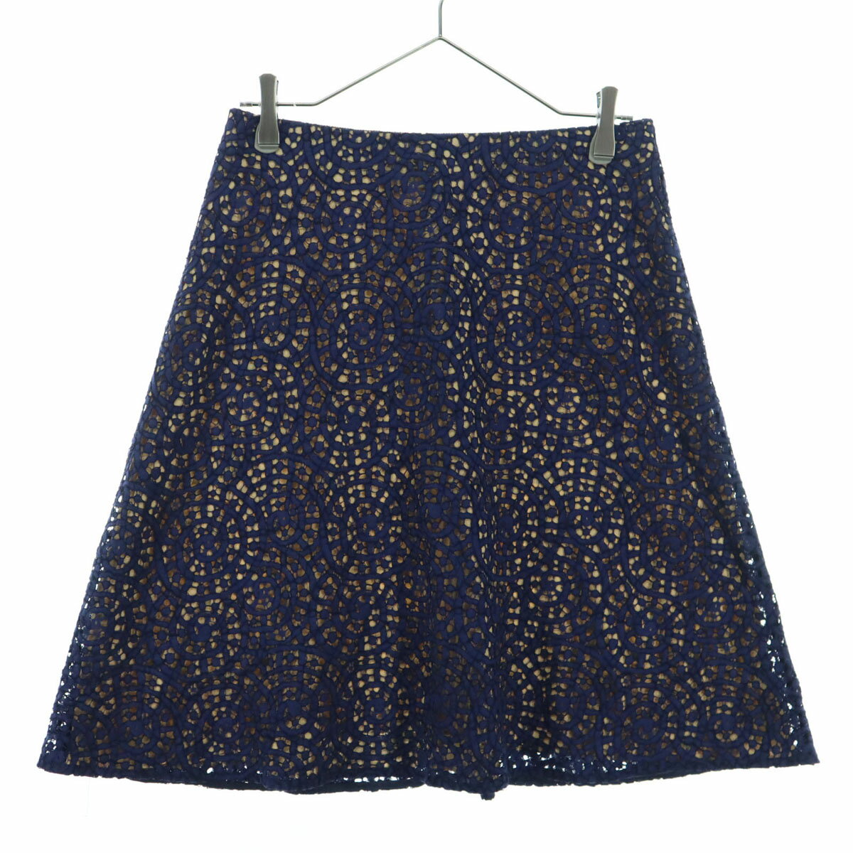 カルヴァン 膝丈スカート ネイビー系 CALVEN レディース 【詳細】特に気になるようなダメージは見当たらず比較的キレイな状態で美品です。 コンディションについて ブランドカルヴァン / CALVEN アイテム膝丈スカート サイズ表記不明...