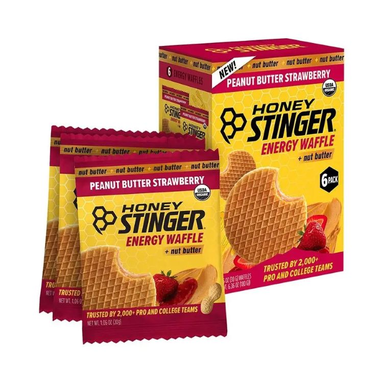 ピーナッツバターとストロベリーのワッフルを食べれば、子供の頃に戻ったような気分になります。