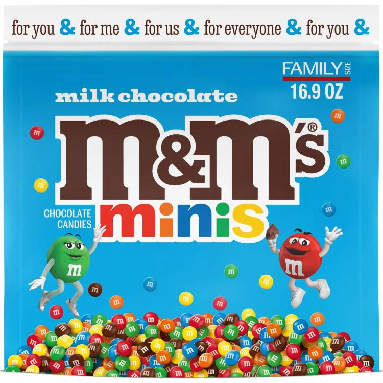 M&M'Sミルクチョコレートミニキャンディー16.9オンス袋1個入り 本物のミルクチョコレートをカラフルなキャンディーシェルで包んだ M&M'S MINISキャンディーは、クッキー、ケーキ、ブラウニーなどを焼いたりデコレーションしたりするの...