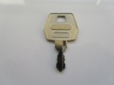 5号機 タイヨー F095 設定キー の販売となります。 間違い購入を防ぐ為にも必ずご注文時の備考欄にお使い予定の機種名の明記をお願い致します。 ※商品は新品コピー品となりますのでご了承下さい。（画像の物とは異なります） ※ドアキーは別ペー...