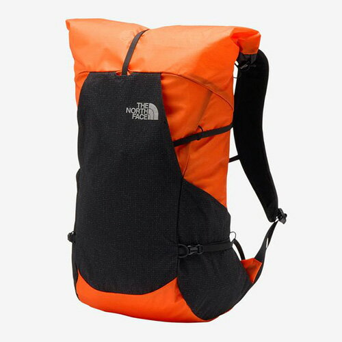 軽量で保水しにくく、夏山からスノーハイクまで活躍する拡張性を備えたデイパック 特徴 ・バックパックが雨や汗による濡れで重くなりにくい素材を使用 ・サイドコンプレッションベルト同士をつなげることで、フロントにシェルや軽量なスノーシューを外付け...