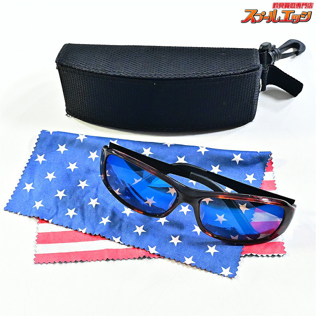 —————————————————————————— 商品状態ランク 【AB】 —————————————————————————— ・重さ(g):約33 ・レンズカラー: トゥルービュースポーツ/ブルーミラー ・レンズ表面に薄い線キズがご...