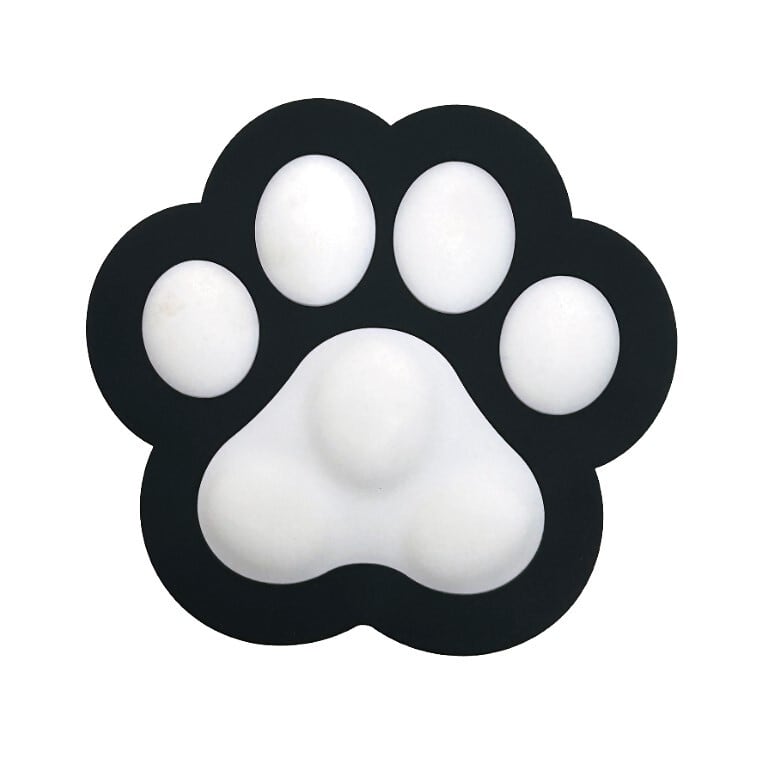 ※当店の商品はすべて日本正規代理店より仕入れた正規品です。 【仕様(特徴)】・低温時でも剥がれにくく、抜群のグリップ力を発揮・ラバー製、裏面は3M社製の強力両面テープ・あのGM MATシリーズが復活！！・猫のフットスタンプ型デッキパッド【サ...