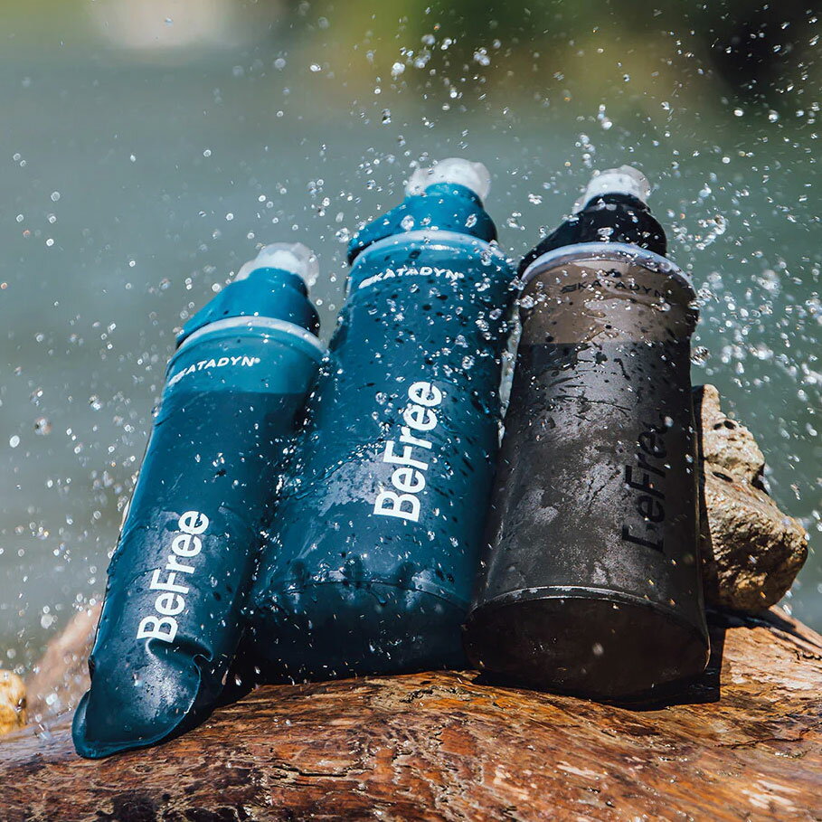 ※当店の商品はすべて日本正規代理店より仕入れた正規品です。【商品説明】『ビーフリー』が『ビーフリーAC』としてリニューアルしました！ホロファイバーフィルター＋ハイドラパック ソフトフラスクという革新的な技術で、水に含まれる微生物を99.9%...