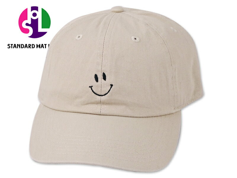 スタンダードハットラボよりスマイリーロゴが入ったダッドキャップが登場。ボディは信頼のニューハッタンボディを使用しております。 サイズ：フリーサイズ 生地：コットン