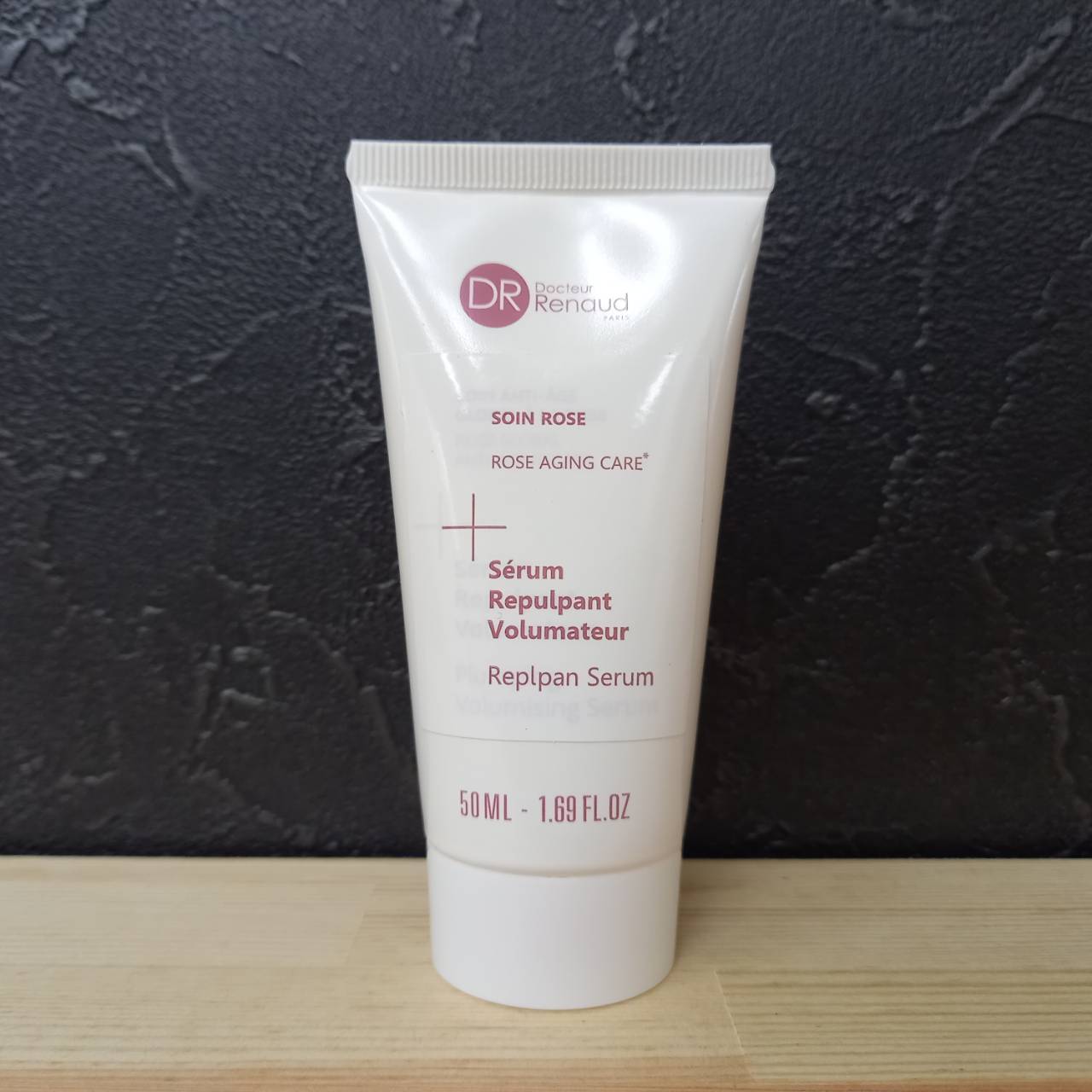 ◆正規品です。安心して、ご購入して下さい。使用方法パール大程のセラムを顔と首にかけてやさしくなじませます。商品名ドクタールノー セラム リプルパンロゼ 50ml[業務用]ブランドDR Renaud（ドクタールノー） DR Renaud（ドク...