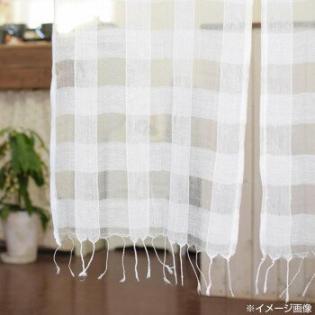繊細で透明感のあるのれんです。染色素材としてもご使用いただけます。【布製品に関するご注意】布製品は、織りから染色まで昔ながらの伝統的手法で作られております。手作業の工程が多いため、日本の機械工業製品と比べると一見粗野に感じられる部分も見受け...