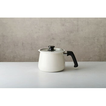 これ一台で「煮る」「茹でる」「沸かす」「炊く」「揚げる」「和える」「保存」の7役をこなすまるちなポットです。冷蔵庫で保存するのにちょうどいい高さにしました。サイズ25×17×15cm個装サイズ：14×18×25cm重量1000g個装重量：1...