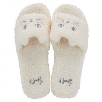 ふわふわのタオル生地の猫スリッパです。お風呂上がりがさらに癒されます。※洗濯の際は単品手洗いで優しく押し洗いしてください。※洗濯後はタオルで十分に水気をとり、陰干しで自然乾燥してください。※洗濯機や乾燥機のご使用は変形、型崩れ、破損の原因に...