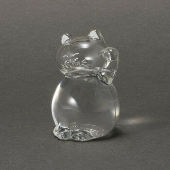 ちょこんとしたサイズ感と愛くるしい姿に心和む、自然派オブジェ。天気や気温の微妙な変化によってまるでふわふわの毛のような結晶が現れるので、リビングで楽しむのはもちろん、玄関など人が集まる場所に飾っておくと良さそうです。シルエットと表情にこだわ...
