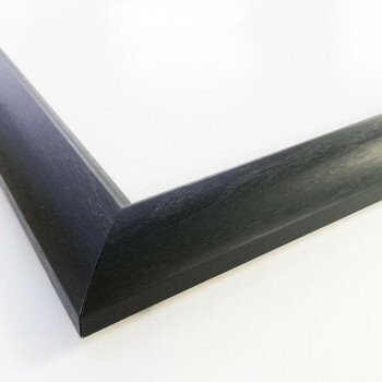 木製のシンプルな額縁です。サイズインチサイズ個装サイズ：32.2×27.1×3cm重量個装重量：810g素材・材質フレーム:木製表面材:アクリル仕様作品寸法:253×202mm付属品吊紐生産国日本(C)おまけつき（商品とは関係ありません）別...