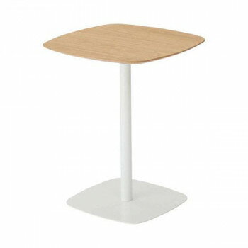 カフェテーブルです。※北海道・沖縄・離島など一部地域にはお届けできかねますのでご容赦ください。サイズW60×D60×H73.5cm個装サイズ：71×76×11cm重量16.0kg個装重量：18000g素材・材質スチール天然木化粧繊維板(オー...