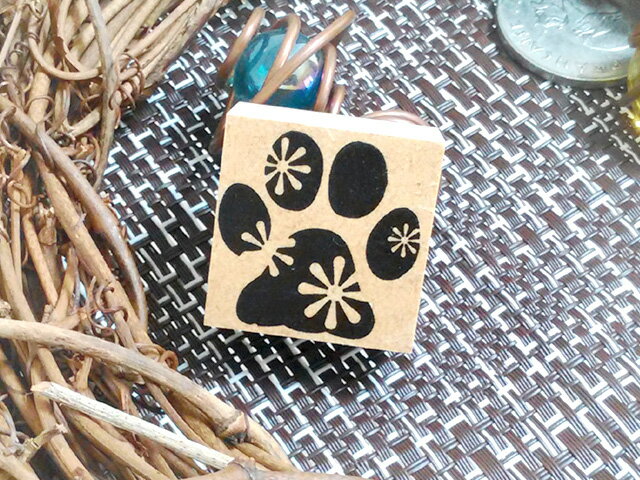 本体のサイズ 3.3cm×3.3cm 持ち手の長さ 1.9cm 　ジブン手帳　スタンプ　スタンプ台　インク　手帳　スケジュール帳　育児ダイアリー　育児日記　育児日記帳 家計簿　自作手帳　ダイエット　ダイエット帳　レコーディングダイエット　カ...