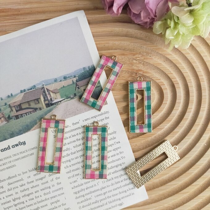 商品情報INFO*弊社取り扱い品はインポート品になりますので、印刷のズレ・バリ・摩擦による小傷が生じてしまいます完璧をお求めのお客様、神経質なお客様のご購入はご遠慮くださいますようお願い申上げます*宅急便等での発送時、荷物受取を行っていただ...