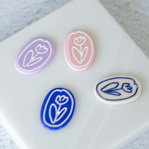 4個// フラワーパーツ フラワー 花 ブルー 貼り付けパーツ フラワーカボション カボション デコパーツ アクリルパーツ アクセサリーパーツ パーツ ハンドメイドパーツ ピアス 素材 ハンドメイド 問屋 卸 専門店 02-08-009/K...