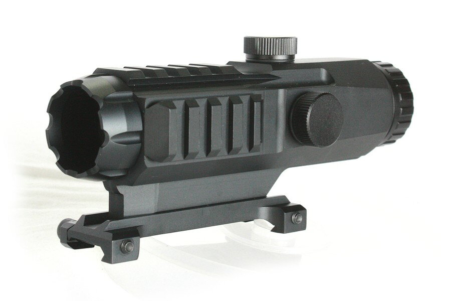 ・メーカー：UFC ・素材：アルミ合金 ・重さ：403g ・サイズ：前後長：約155mm、左右幅：約59.5mm、高さ：約70.8mm ・対応：20mmレール搭載機種 （付属品） クリーニングクロス 六角レンチx1 テスト用電池（CR203...