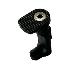 メーカー：Carbon8 Carbon8製 CO2ガスブローバックガン M45シリーズ/HELLCATに対応した、エクステンドマガジンキャッチです。 延長されたマガジンキャッチにボタンを取り付けた形状で、確実に押しやすくなります。 マガジン...