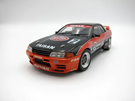 メーカー希望小売価格はメーカーサイトに基づいて掲載していますタイサン STP GT-R スカイライン GT-R [BNR32 Gr.A仕様] 1992を1/24スケールで再現。ロゴ、メーター、ナンバープレートなど細部表現用のデカールを収録し...