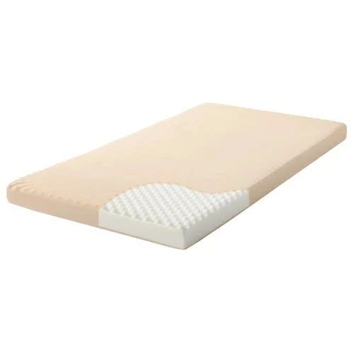 商品仕様 サイズ 幅97× 奥行195 × 厚10cm 【スタッフのおすすめポイント！】 適度な硬さで身体をしっかり支える、高反発マットレス。 柔らかいマットレスとは違い、身体の沈み込みを軽減した腰に優しい寝心地です。 本体重量 3.8kg...
