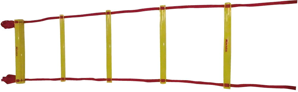 商品本体サイズ：幅50cm×長さ約5.7m商品重量：約0.8kg数量：1個基礎体力つくりに、サッカーステップの練習に最適。ポリプロピレン収納袋台湾用途:トレーニング用ラダー取付け間隔40CM(可動式により間隔調整可能)、ラダープレート13枚...