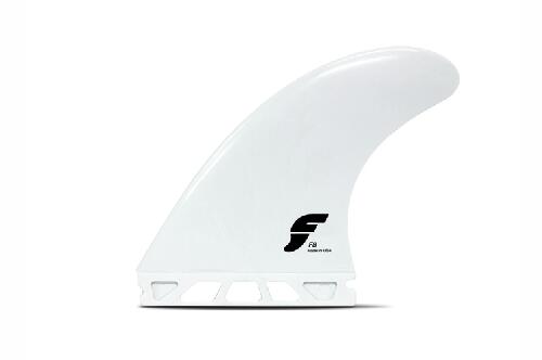 SIZE: H:118mm B:114mm A:9174mm2 FUTURES.の中で最もオーソドックスなテンプレートF-4の派生モデルとして Fシリーズに新たに加わったラージサイズのスタンダードとなるフィン。 ml202506