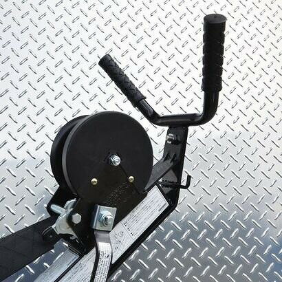 ■仕様：ウレア系グリース■グレード：No1.5■ちょう度：300前後　※ちょう度はメーカーHPで表記が確認できなかった為グレードから推察しています。●耐熱性、耐水性、潤滑性に優れ、ピン周り、摺動部から高温、高加重の軸受部までオールマイティー...