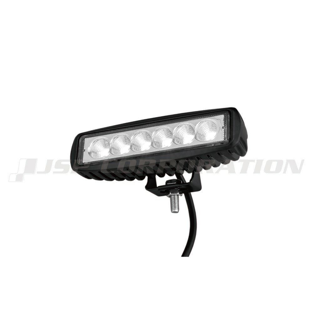 ■タイプ：スポットライト、フラッドライト■電圧：DC9〜60V■明るさ：1200ルーメン■サイズ：160mm×46mm×奥行56mm●6個のクールホワイトLEDを使用したワークライトです。●IP67相当の防水性も有しています。