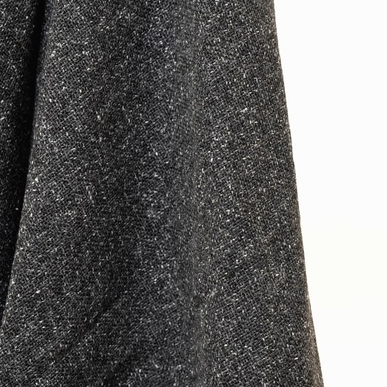 10センチのお値段ですが、20センチ以上でお求め下さい。STELLA完全オリジナル。糸でも販売している当社の「エコデニム」を使用して作成した二重織りツイード生地。エコデニムは再生原料を使用した地球に優しい素材です。服地用ですがハンドメイド全...