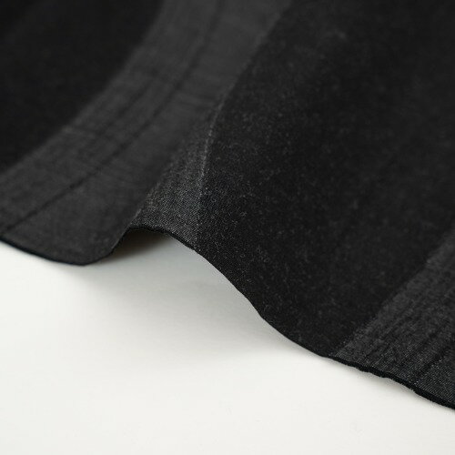 1柄23センチのお値段です。大きな瓢箪柄の珍しいジャガード生地です。STELLAオリジナルなので他店にはありません。服地用にはもちろんハンドメイド素材全般にお使い頂けます。 ◆:巾 125cm ◆素材:ポリエステル57%ウール43% ◆色：...