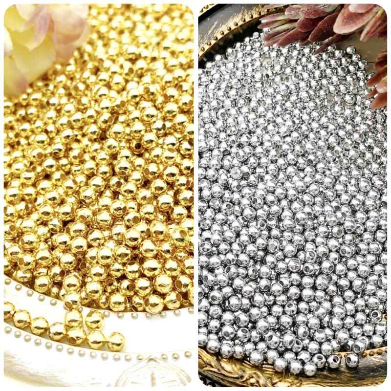 大容量 1000個入り 3mm きれいめ ゴールド &amp; シルバー メタルビーズ 金属ビーズ スペーサー 丸玉 金 銀 ハンドメイド パーツ アクセサリー 制作 キラキラ【森の雑貨屋さん】内容量：約1000個（ゴールド約500個＋シル...