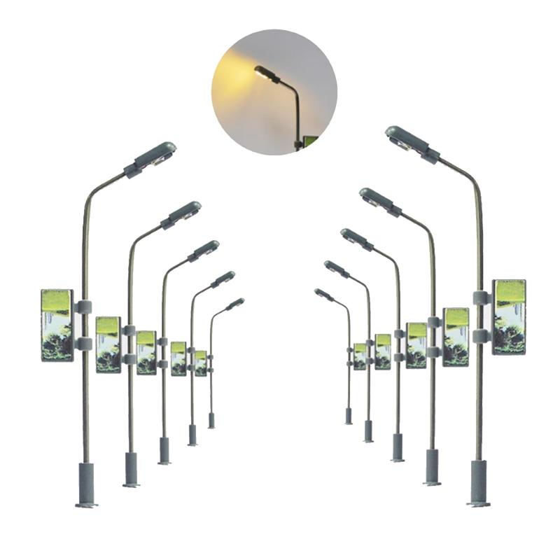 モデル街灯 10本入り 1:50〜1:150 80mm あたたかい光 LED道路灯 ジオラマ 鉄道 ガーデニング 建物 教育 DIY 装飾 リアル【セット内容】：街灯*10本（あたたかい光）【電圧】：3V【サイズ】：80mm。一般的には1/...