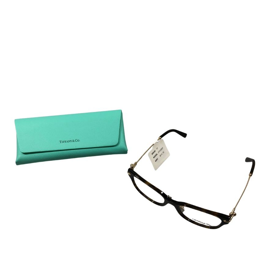 ▼状態ランク ▼商品詳細 ブランド ティファニー メガネ フレーム ブラウン系 TF2262-D Tiffany＆Co. 色 ブラウン（茶系） 素材 仕様 付属品 ケース 商品詳細 レンズ横幅：50mm ブリッジ：10mm テンプル：100...