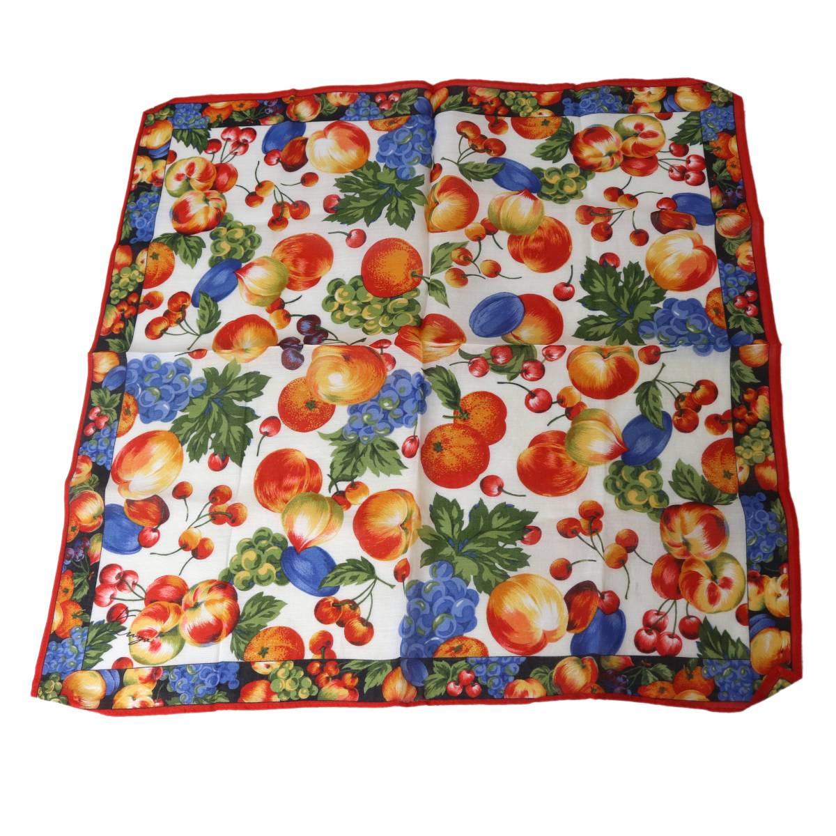 【ブランド名】KENZO【商品名】フルーツ柄 ハンカチ さくらんぼ ぶどう桃【カラー】マルチカラー【素材】綿【サイズ】43×43(cm)※サイズはアナログメジャー(1mm目盛)実寸目視確認のため、多少の誤差はご容赦くださいませ。【詳細情報】...