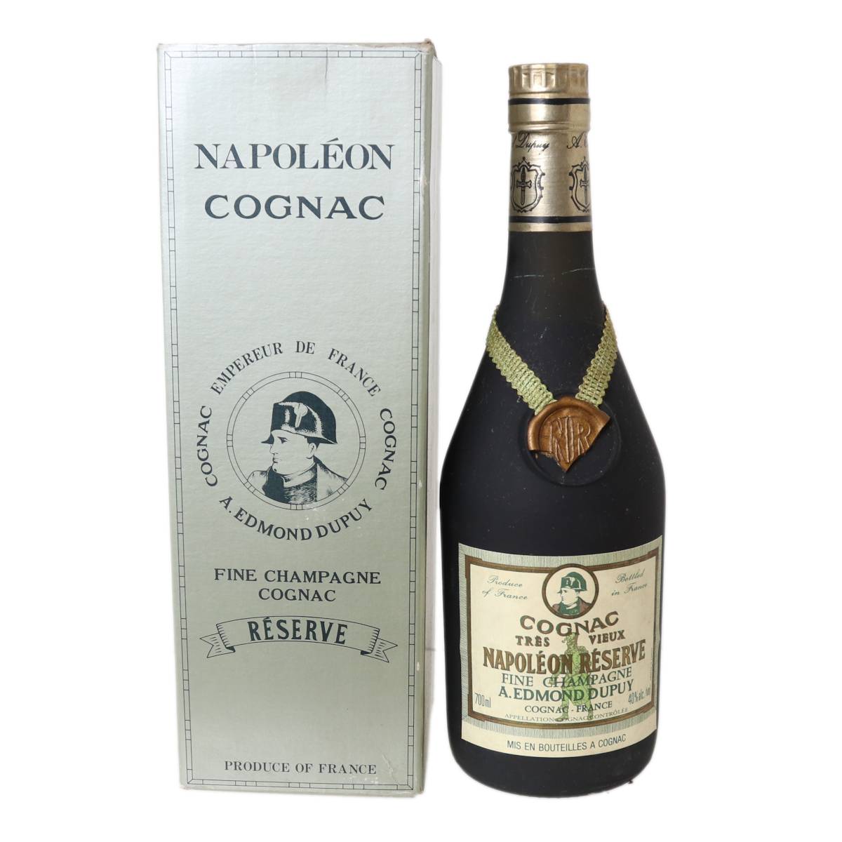 【商品名】A.EDMOND DUPUY NAPOLEON RESERVE エドモンド デュピュイ デュプイ ナポレオンリザーブ【容量】700ml【度数】アルコール度数40％【詳細情報】未開栓の新古品です。※画像の商品が現物です。ラベルやキャ...
