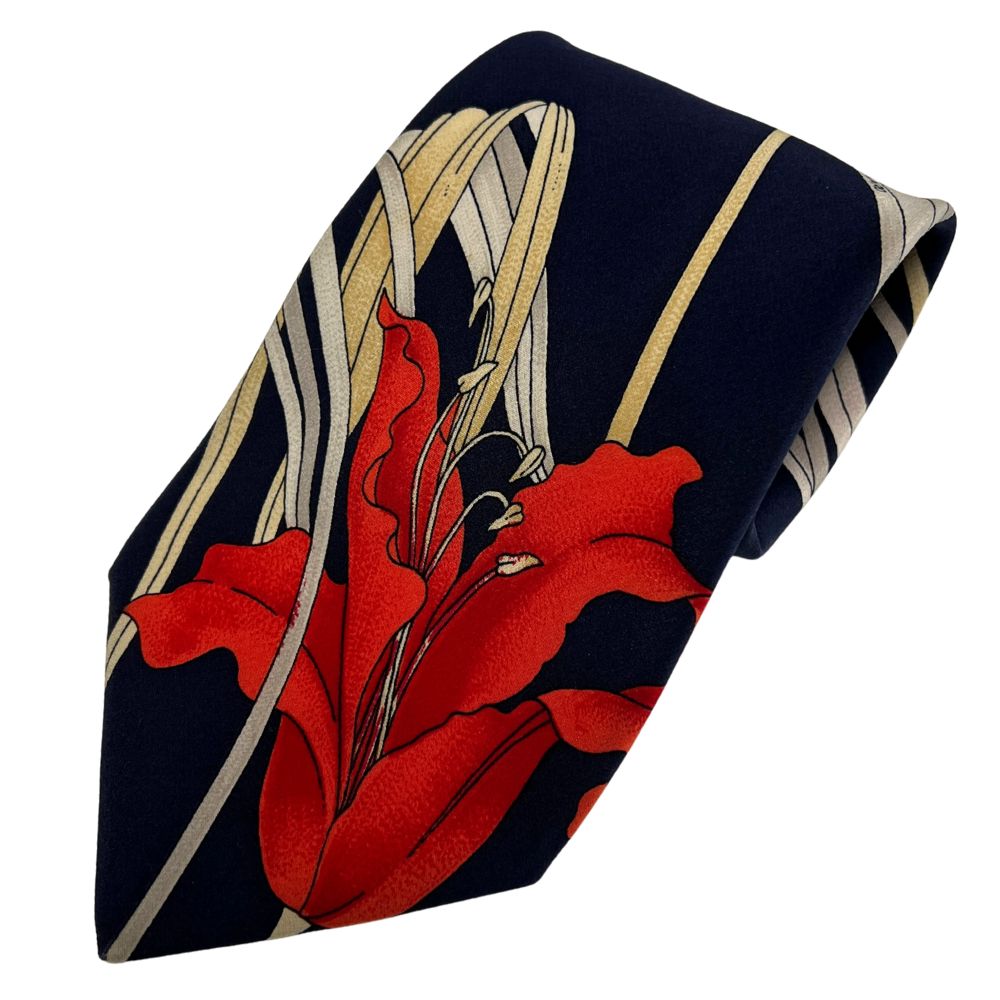 商品名 LEONARD レオナール ネクタイ ネイビー フリー 正規品 / B6356【中古】 対象 メンズ 色 ネイビー サイズ フリー サイズ詳細 表記サイズ：フリー剣先：約10cm備考：全長約142cmです。 多少の誤差はお許し下さい...