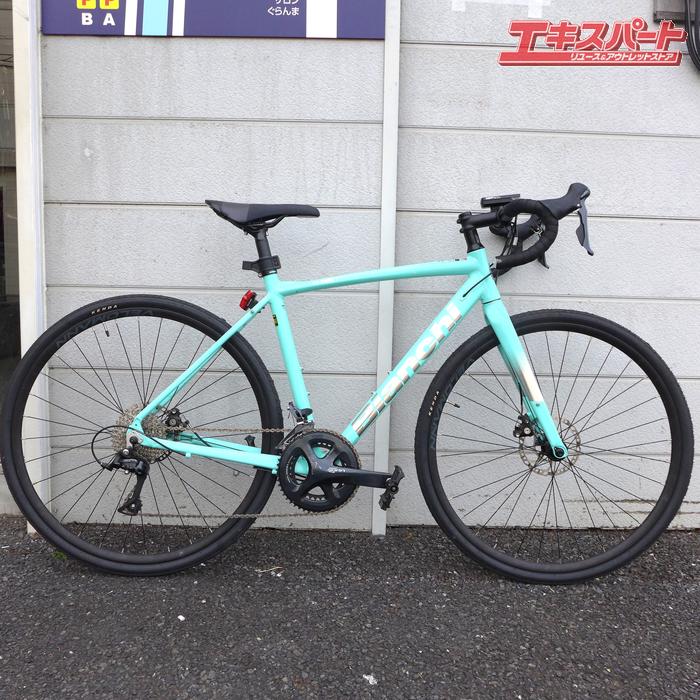 Bianchi ビアンキ VIA NIRONE 7 ビアニローネ DISC 2022年モデル シマノSORA 公田店商品説明メーカー：Bianchi /ビアンキモデル名：Vianirone7 /ビアニローネ年式：2022車体色：緑系フレーム...